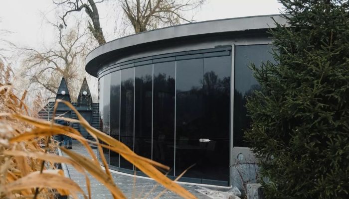 Horizontal Sliding Walls by Sycamore